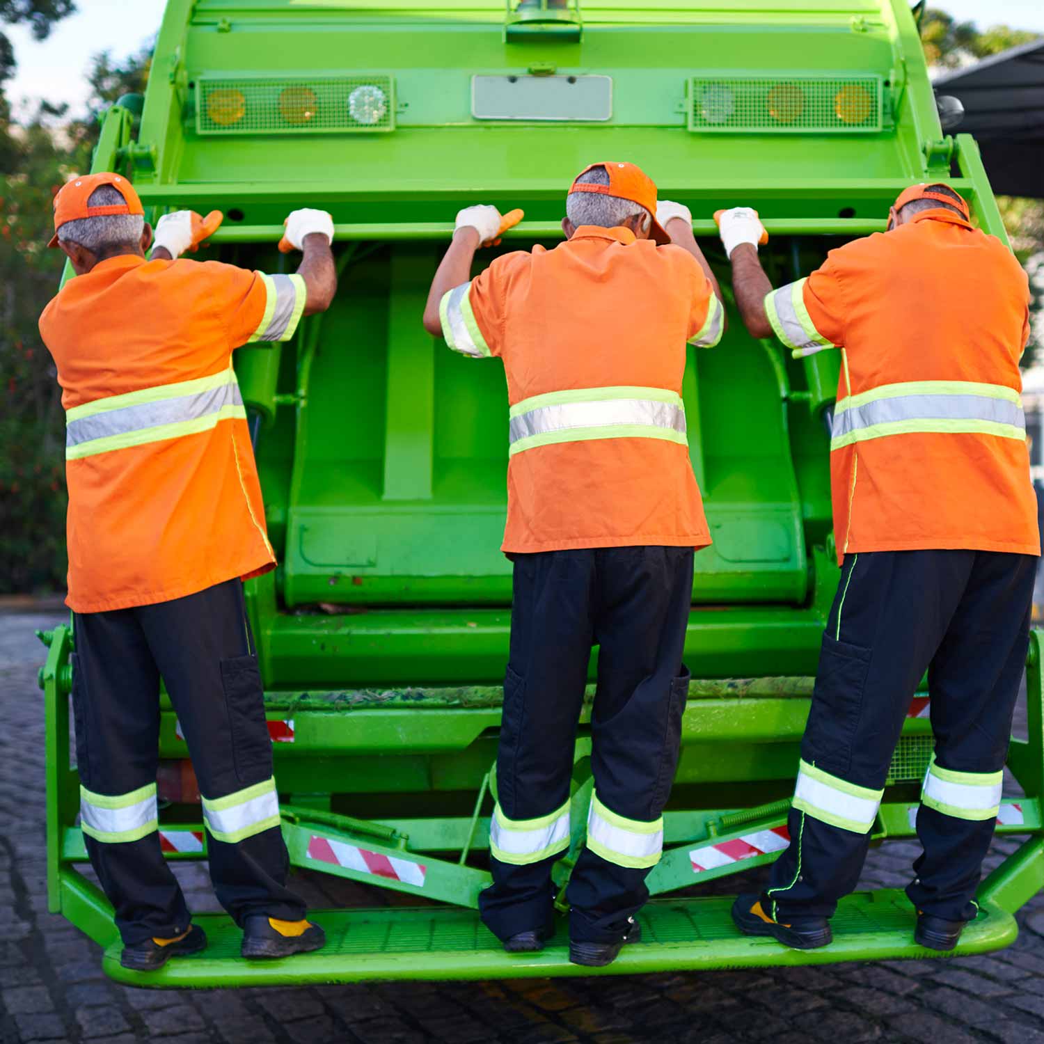 1100 litres Waste Trolley with 4 castors – Biohazard Waste Solutions